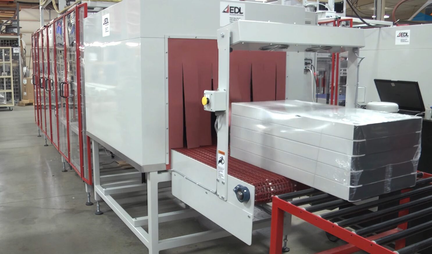 Forming Shoe Packaging Plastic Shelving | EDL